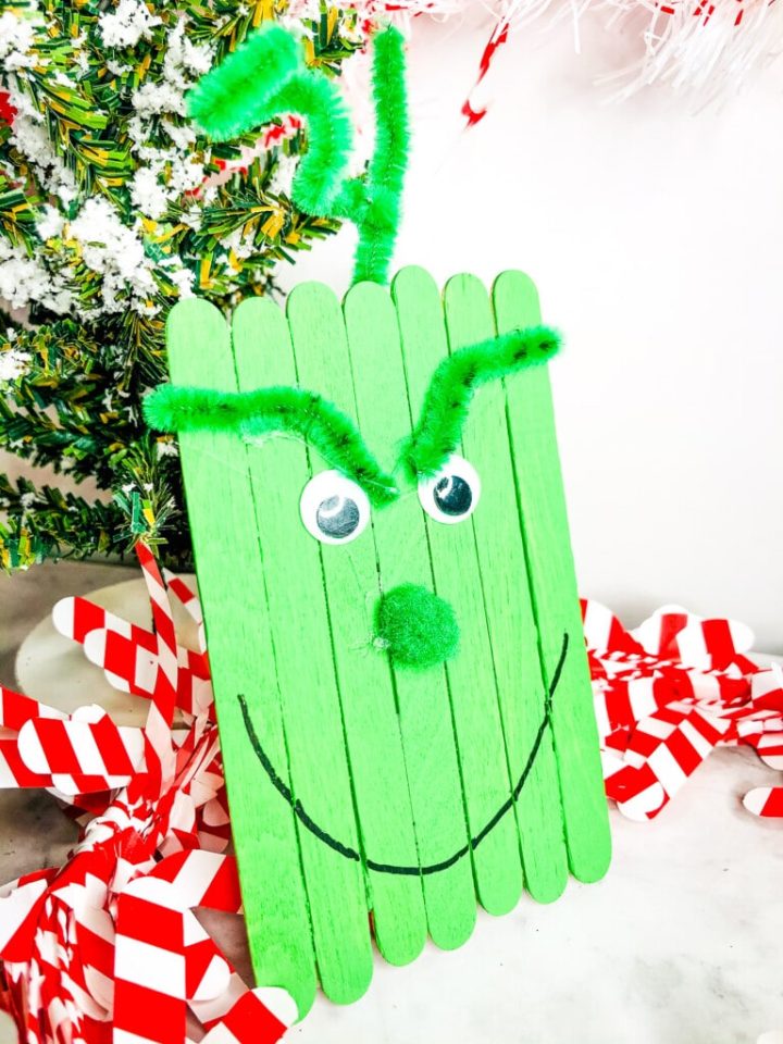 13 Whimsy DIY Grinch Christmas Decor Ideas